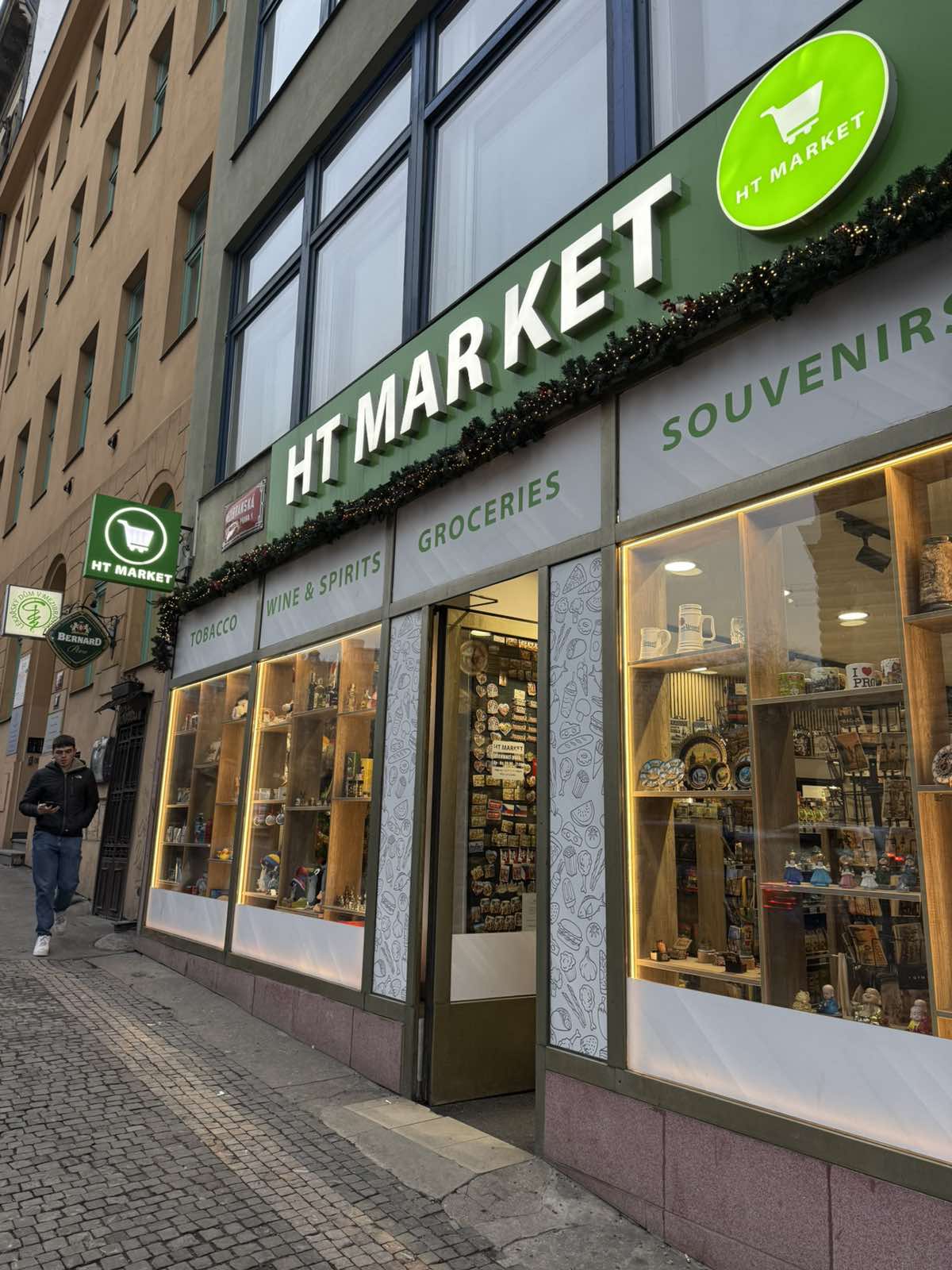 Vybavení obchodu - HT Market - Mezibranská - GASNER